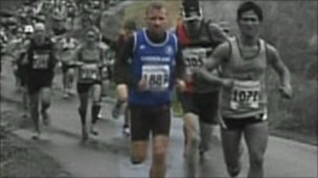 Runner Rob Sloan speaks out on 'cheat' allegation - BBC News