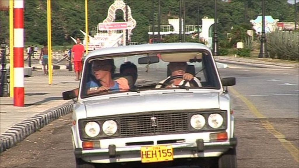 Cuba's love for the Russian Lada - BBC News