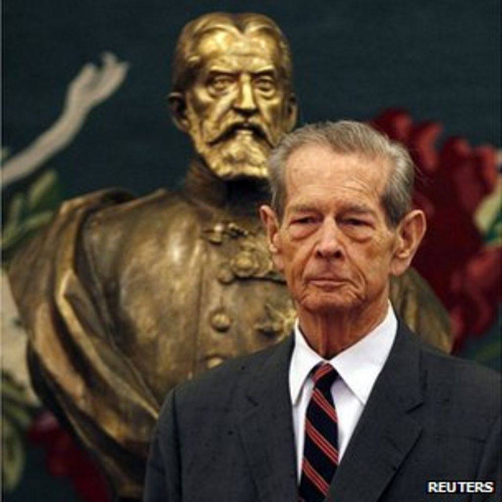 Romania's former King Michael I addresses parliament - BBC News