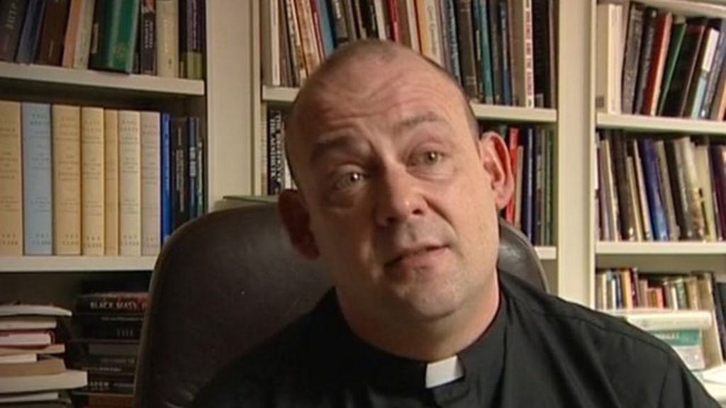 Dr Giles Fraser explains why he resigned from St Paul's - BBC News