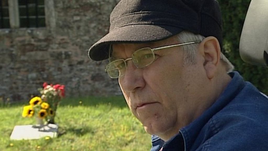 Genette Tate father's plea to meet child killer - BBC News