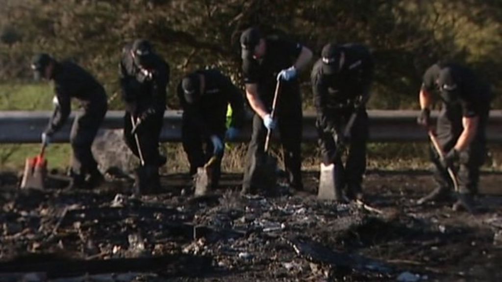 M5 Crash: Smoke is 'major line of inquiry' - BBC News