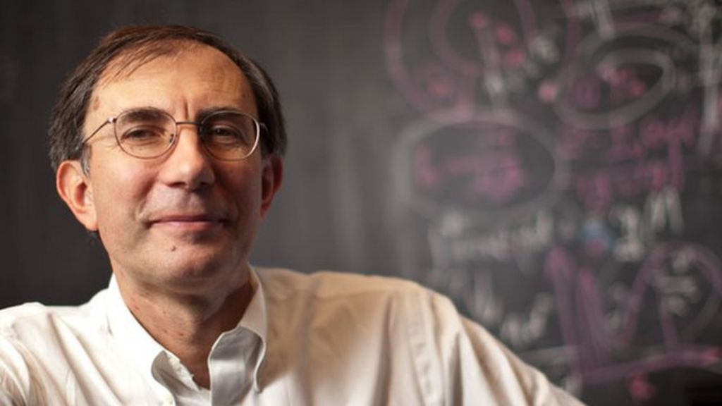 Harvard scientist on his hunt for alien life - BBC News