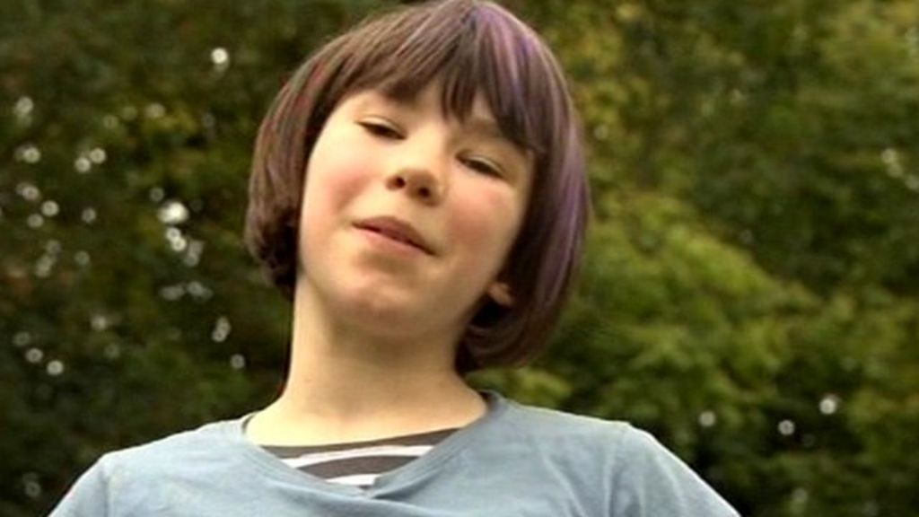 Teenager's film on having autism - BBC News