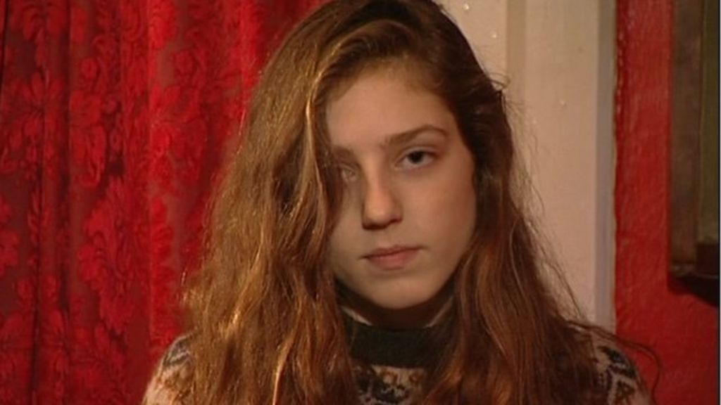 Birdy, 15: 'I kind of feel like a pop star' - BBC News