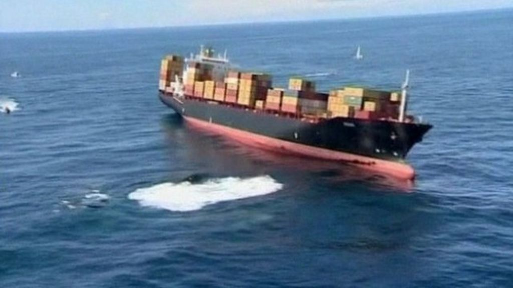 NZ mission to salvage ship's containers 'too dangerous' - BBC News