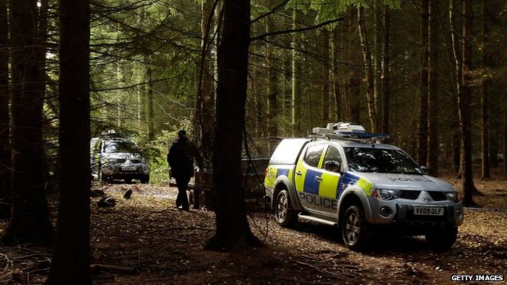 Adrian Prout takes police to his murdered wife's grave - BBC News