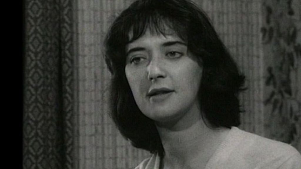 Shelagh Delaney: Playwright describes what inspired her - BBC News