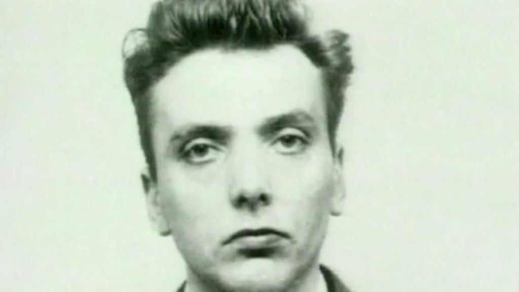 Moors murderer Ian Brady will face a public hearing - BBC News