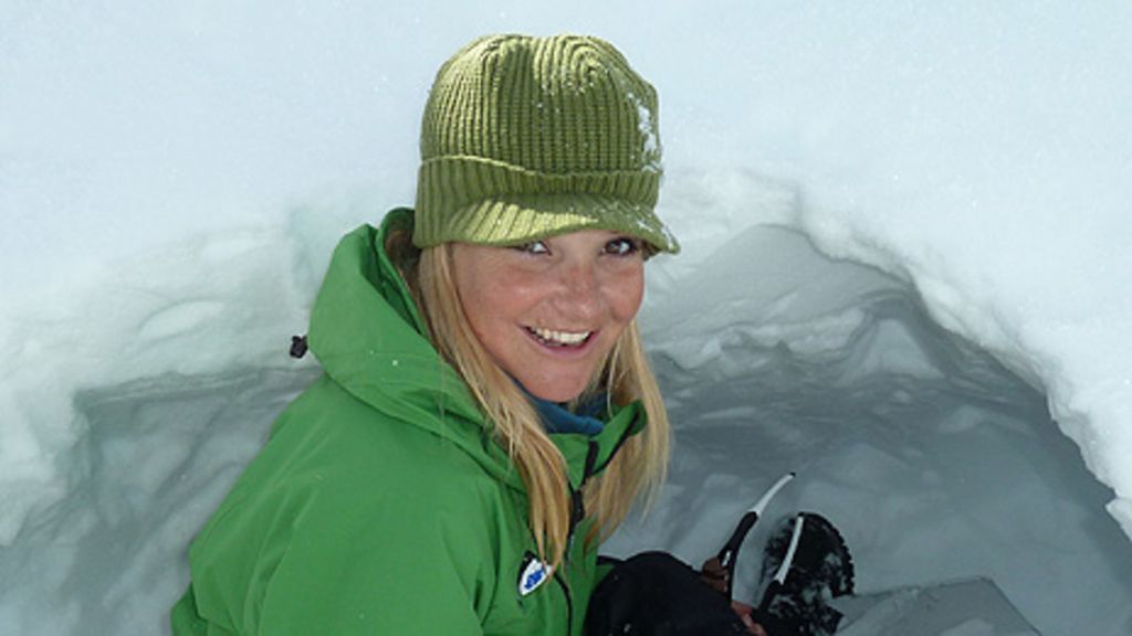 Helen Skelton plans south pole mission - BBC News