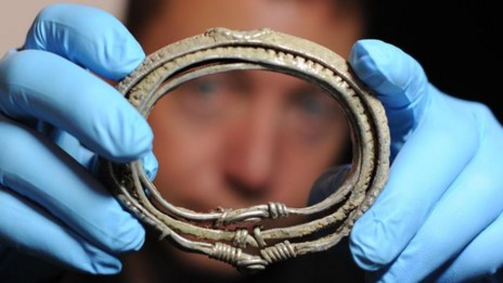Silverdale Viking hoard examined by British Museum - BBC News