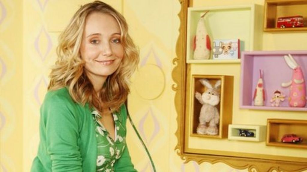 Cbeebies Cerrie tells us what she likes about Christmas - BBC Newsround