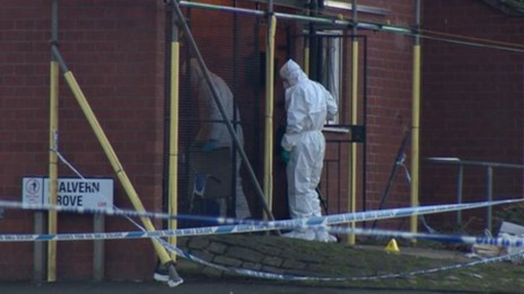 Man charged with murder of Dean Clark in Leeds - BBC News