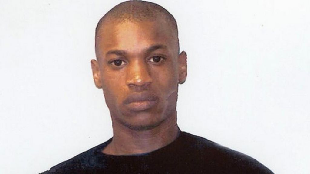 Police chiefs in misconduct probe over Kevin Nunes murder - BBC News