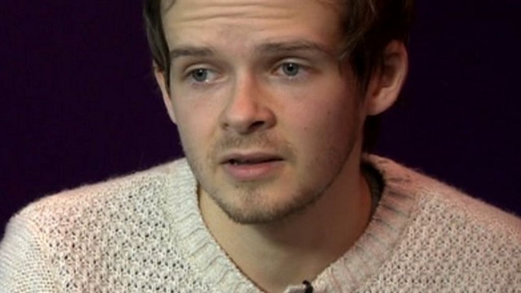 Juror Matthew Banks: Sickness lie was 'stupid' - BBC News