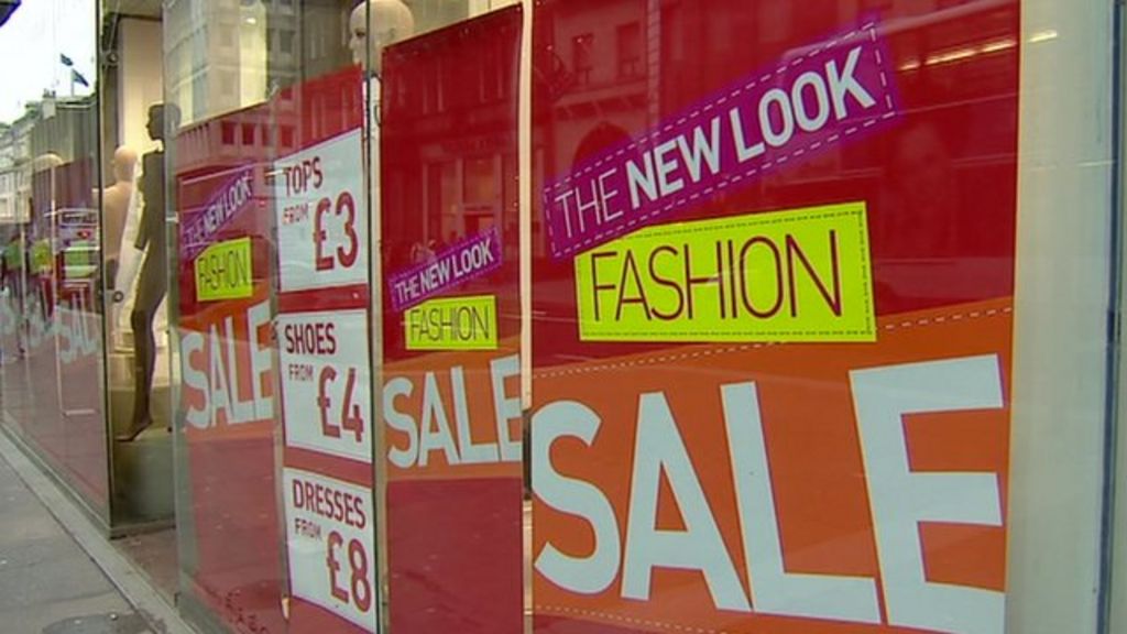Stores enjoy 'strong' Boxing Day sales - BBC News