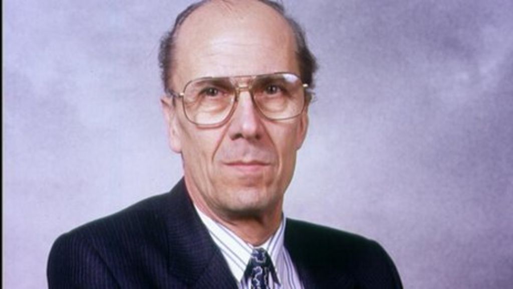 Lord Tebbit gives his reaction to the Lawrence trial - BBC News