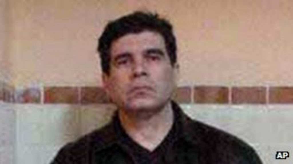 Mexican drug boss Arellano Felix pleads guilty in US - BBC News