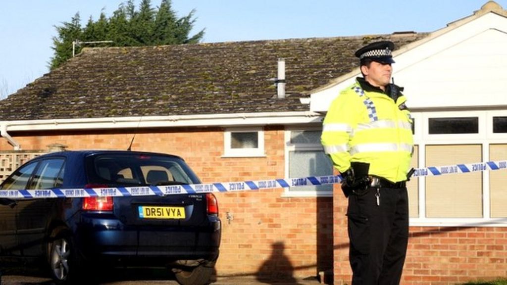 Tributes paid to Oxford professor Steven Rawlings - BBC News