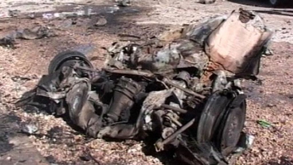 Iraq: Car bomb attack on city of Ramadi - BBC News