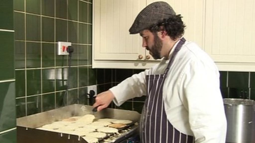 Comeback for Derbyshire's pyclet - BBC News