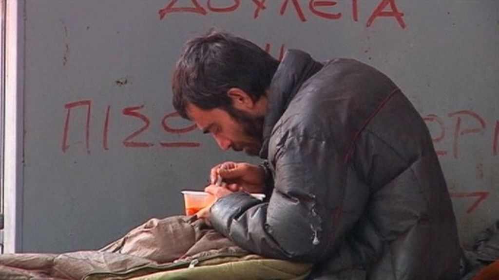 Rise in homelessness adding to Greece's economic woes - BBC News