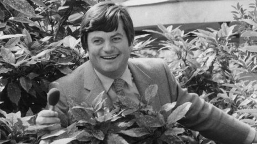 Roger Cook on the dangers of investigative journalism - BBC News