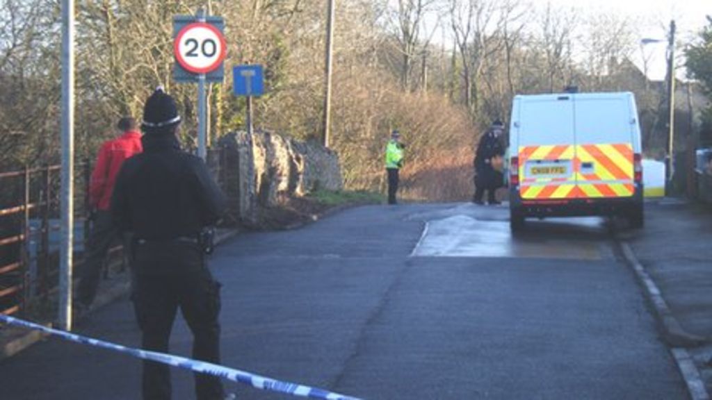 Murder arrest after body found at bungalow in Pentyrch, Cardiff - BBC News