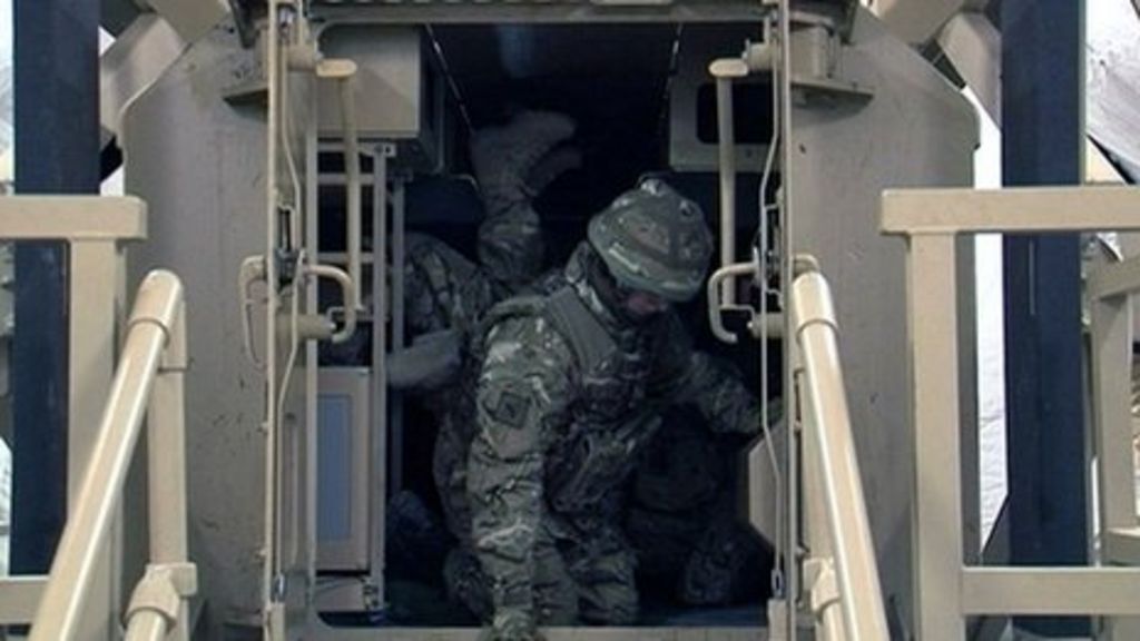 Troops in training for roadside bombs in Afghanistan - BBC News