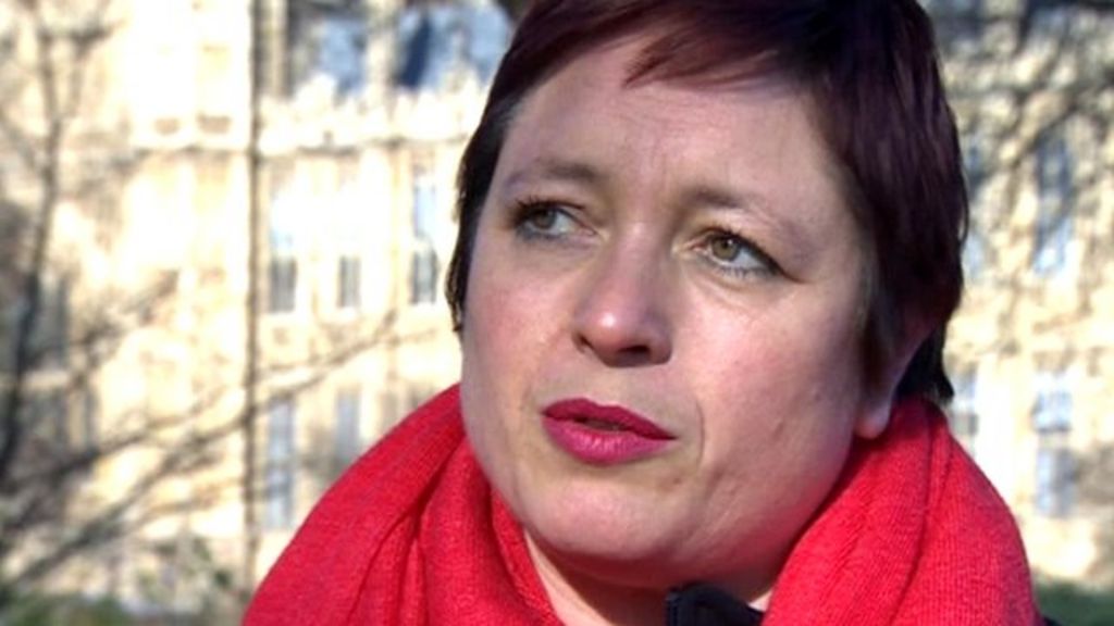 MPs debate new stalking law - BBC News