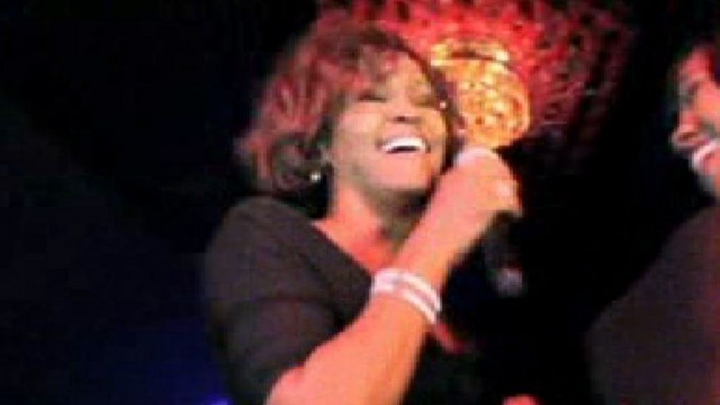 Whitney Houston's 'last performance' - BBC News