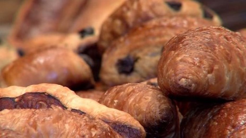 French bakery chain Paul in Asia push - BBC News
