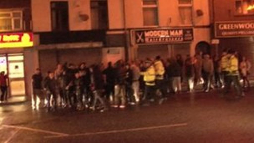 Heywood: Rochdale town at the centre of child sex ring - BBC News