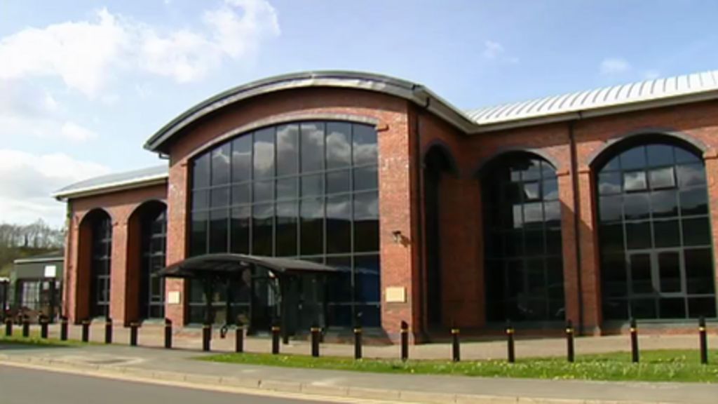 Torfaen council pays £400,000 for IT hub under inquiry - BBC News