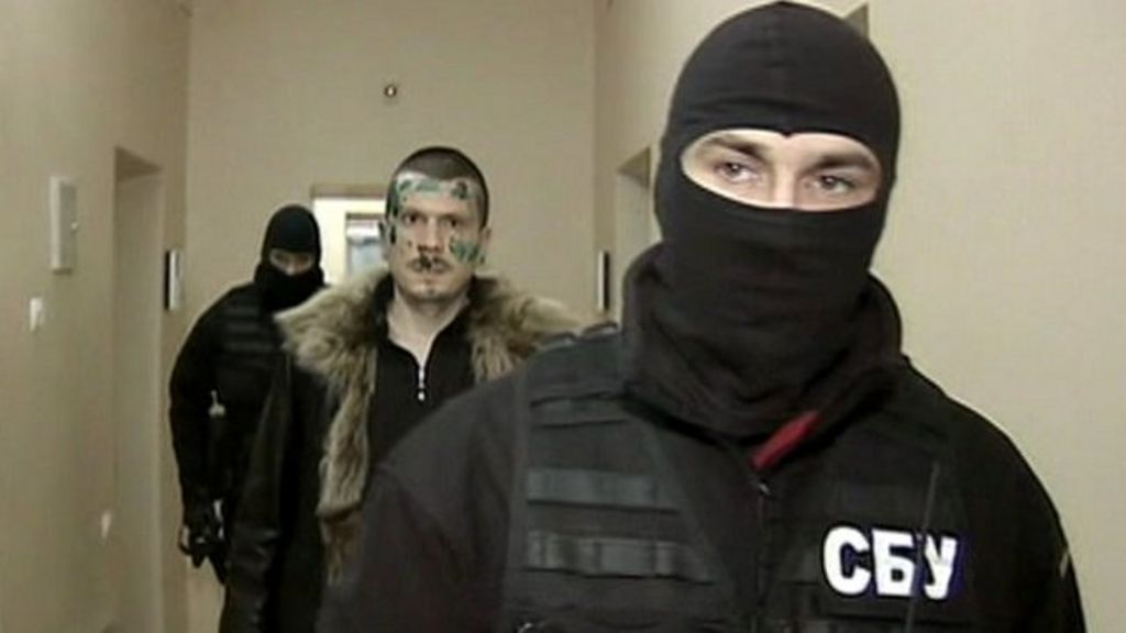 Putin assassination plot foiled, Russian officials claim - BBC News