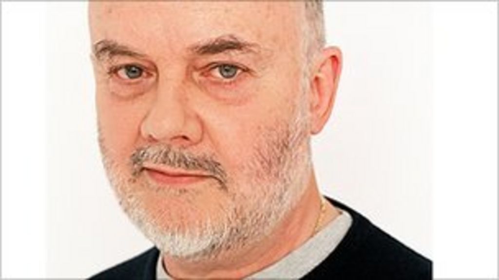 John Peel honoured at new BBC building - BBC News