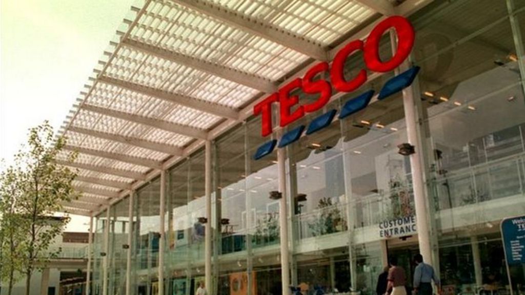 Economy: Tesco to create 20,000 jobs - BBC News