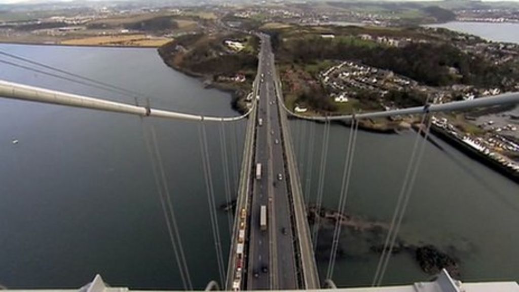 Public to name new Forth bridge - BBC News