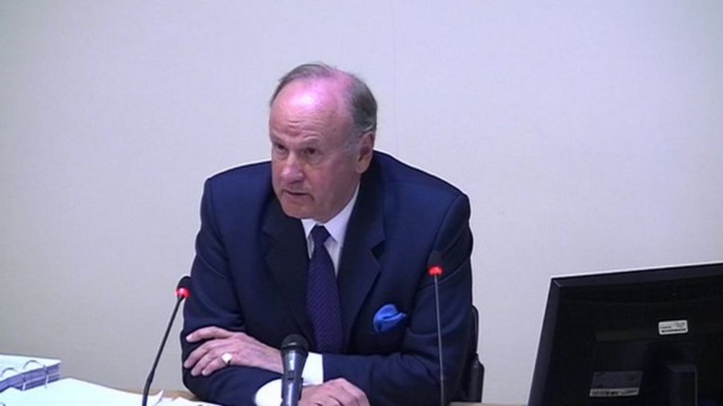 Lord Stevens: Police 'terrified' of speaking to press - BBC News