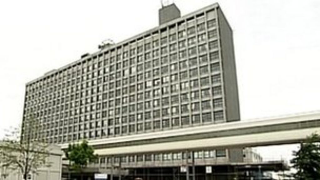 Hull Royal Infirmary given £8m for renovation - BBC News