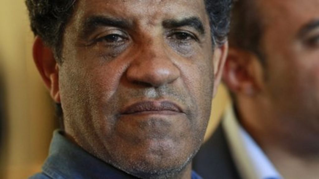 Gaddafi spy chief Abdullah al-Senussi held in Mauritania - BBC News