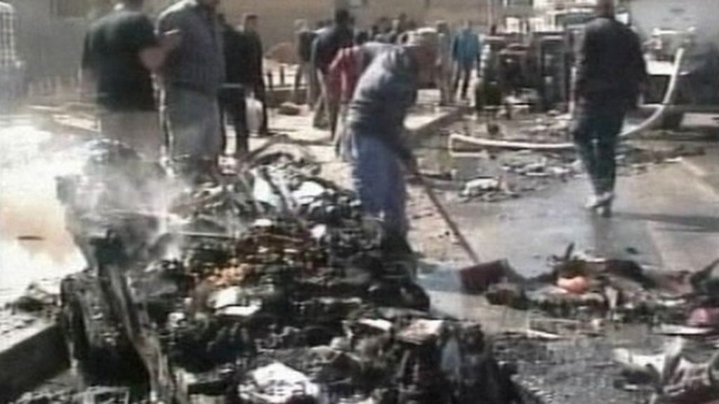 Deadly explosions in series of attacks on Iraqi cities - BBC News
