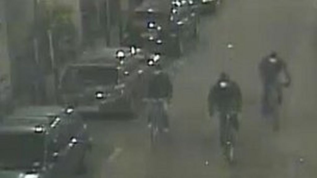 Innocent victims caught in 'gang turf war' in Brixton - BBC News