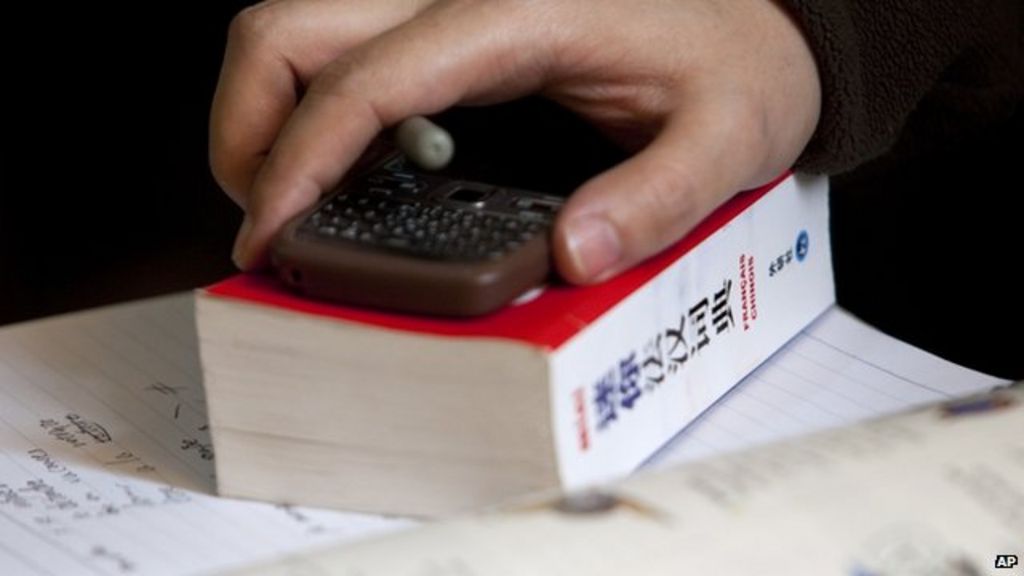 Timothy Doner: How I learned to speak 23 languages - BBC News