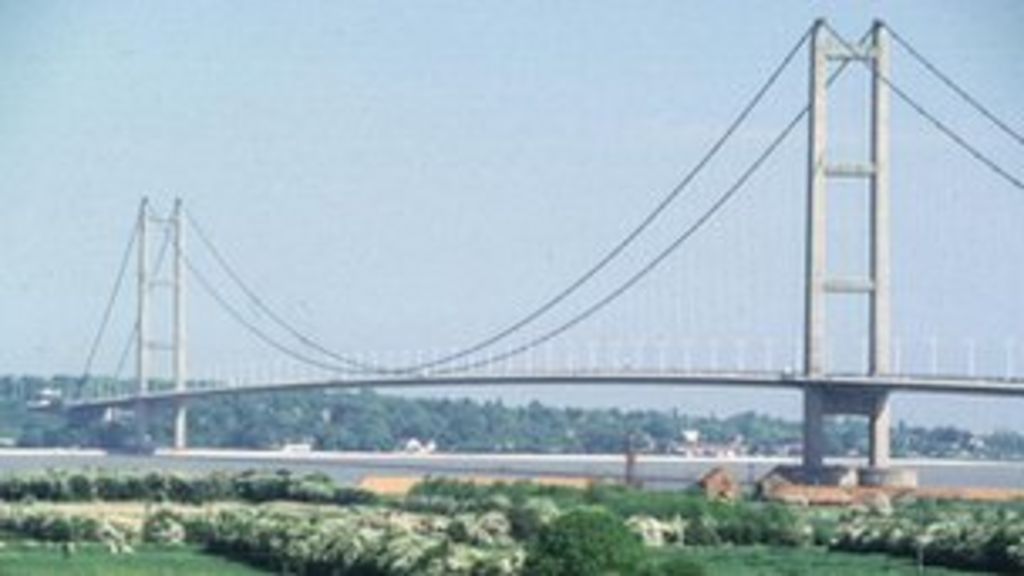 Humber Bridge toll reduction will 'boost economy' - BBC News