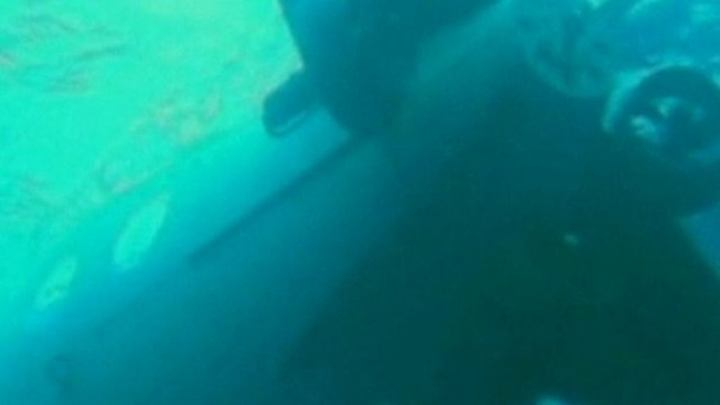 China's deep water submersible record bid in the Pacific - BBC News