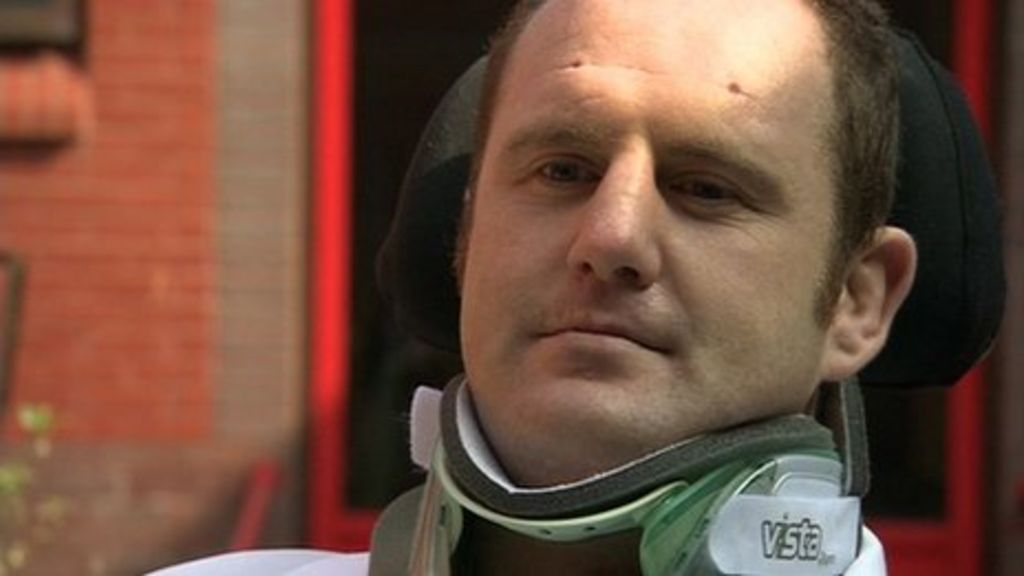 Former England A forward Alex Bennett 'will walk again' - BBC News
