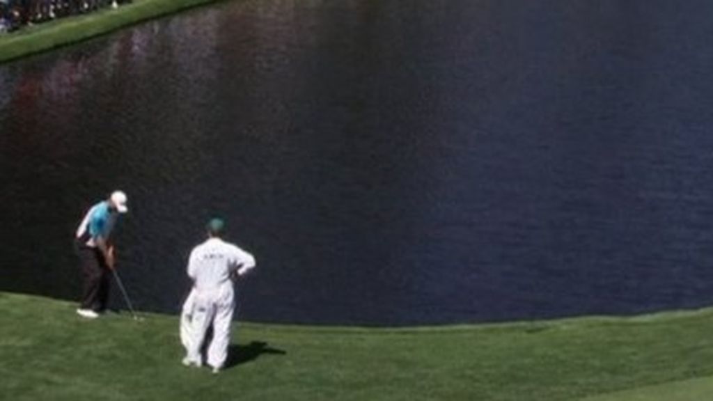 Masters 2012: John Senden skim shot wows Augusta crowd - BBC Sport