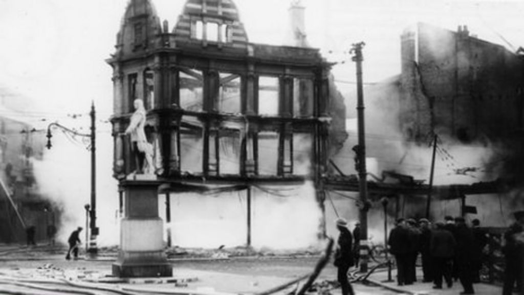 Memories of the 1941 Hull blitz - BBC News