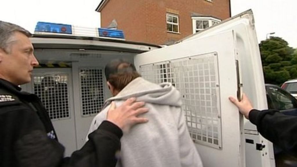 Dozens arrested in drugs raids - BBC News